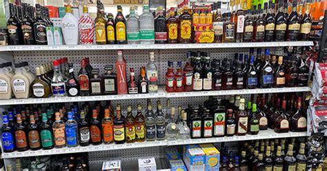 Madison Bait Shop Monona Liquor Store Live Bait Wine Beer Harleys Liquor And Bait