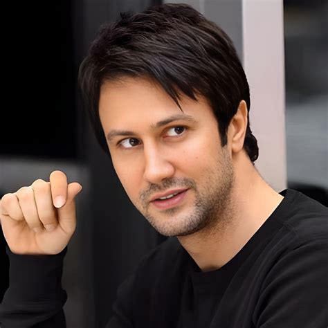 بیوگرافی شاهرخ استخری؛ زندگی شخصی و تولد دختران در بلژیک