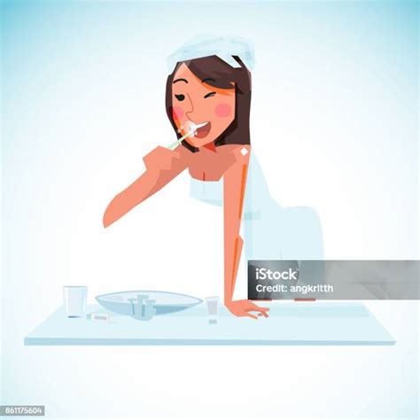 Wanita Muda Yang Bahagia Mengenakan Handuk Di Kamar Mandi Dengan Gigi