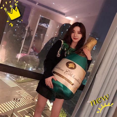 50 Mẫu ảnh Chúc Mừng Sinh Nhật Có Chai Rượu Với Thiết Kế Khác Nhau