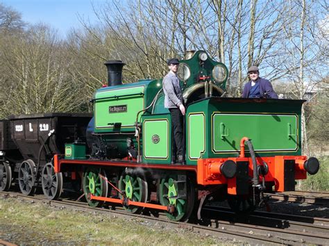 Solve Manning Wardle 0 6 0st No 1210 Sir Berkeley Jigsaw Puzzle