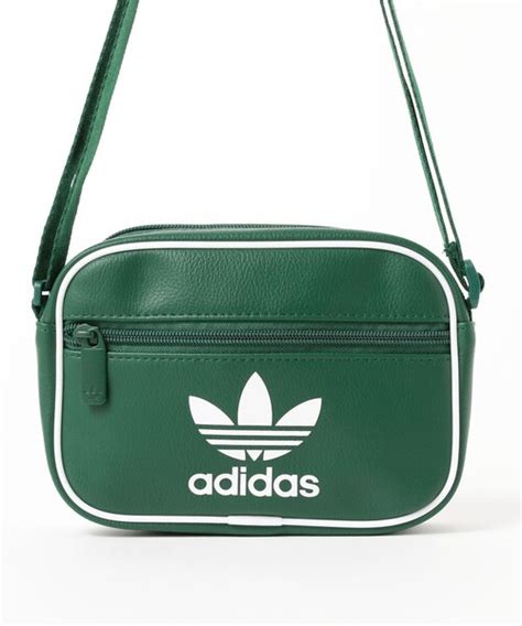 Adidas（アディダス）の「adidas アディカラー クラシック ミニエアライナーバッグ 24（ショルダーバッグ）」 Wear