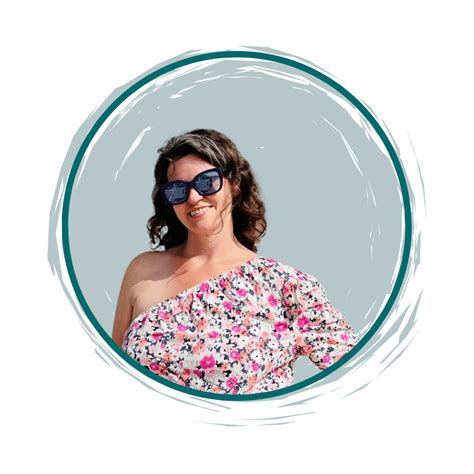 Sarah Tickner — Living With The Magic