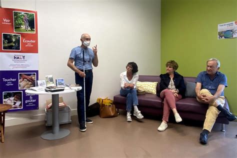 Saint Yrieix Continuer De Lire Malgré La Cécité Charente Librefr