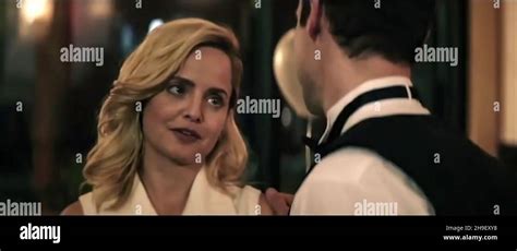 The Murder Of Nicole Brown Simpson From Left Mena Suvari As Nicole