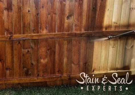Cedar Fence Stain How To Select The Best A Complete Guide