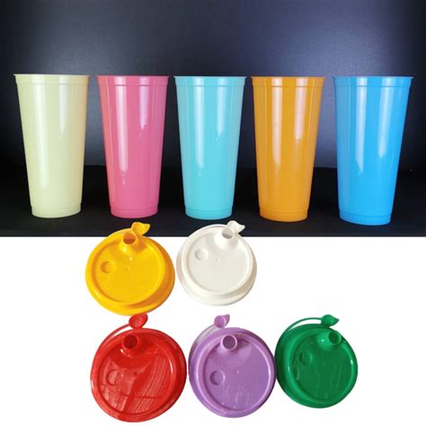 แก้ว 22 Oz Pp แข็ง สีพาทเทล ผิวเรียบ พร้อมฝา 2 In 1 คละสี รหัส K 22k90 Th