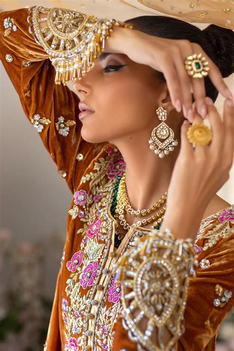 Rabeah Annus Abrar Womens Clothing Designer