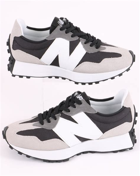 New Balance 327 Trainer Black/Grey - 80s Casual Classics
