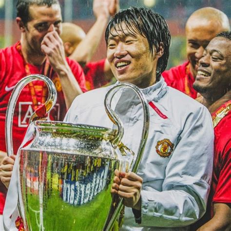 유럽대항전 우승한 아시아 축구선수들 유머움짤이슈 에펨코리아