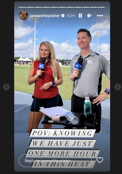 Nfl Network Reporter Jane Slater Is Battling Crazy Heat In Houston
