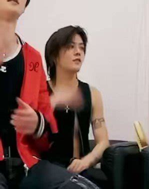 해로 on Twitter 이 바부고양이야 ㅠㅜㅜㅜㅜㅜ https t co lt9WNBbFLA Twitter
