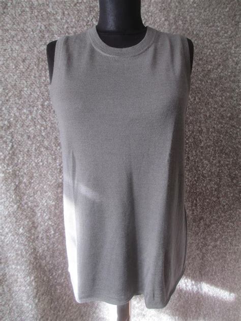 Тонкий мериносовый джемпер без рукавов — цена 350 грн в каталоге Джемперы Купить женские вещи по