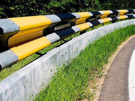 گاردریل چیست؟ قارتال