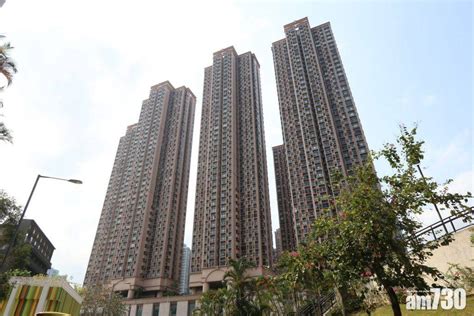 二手速遞｜新港城頂層兩房放盤3星期 減至6375萬成交