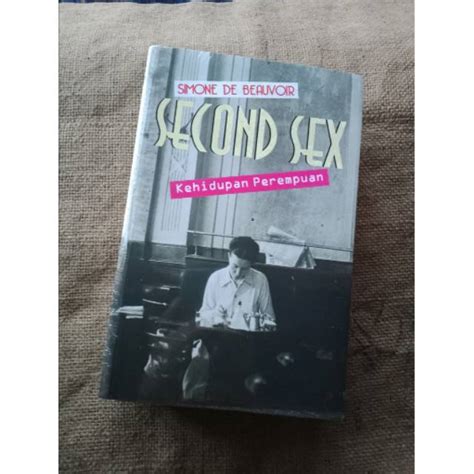 Jual Buku Second Se Kehidupan Perempuan Simone De Beauvoir Shopee