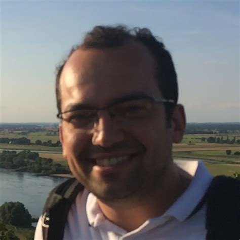 Dr Haythem Bennour Leiter Randd Hybride Und Polyurethane Kleb Und Dichtstoffe Tremco Cpg