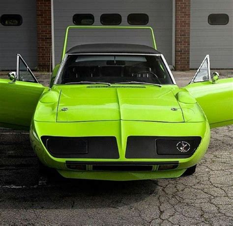 Dodge Charger Daytona Classic Muscle Car Retro Lime Green Car Plymouth Superbird Wallpaper