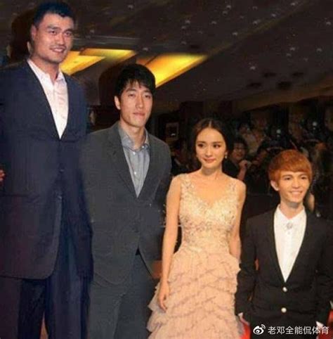 看了姚明这5张照片，你就明白 为何普通人无论如何也打不了nba