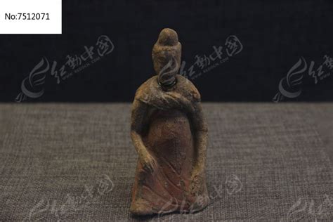北魏彩绘陶跪坐俑高清图片下载 红动中国