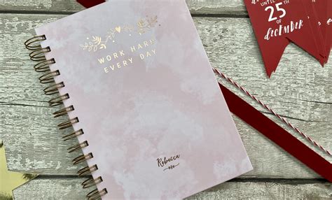 Christmas T Guide For Her Aaublog