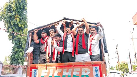 మోదీ పర్యటనపై నిరసన జెండా Namasthe Telangana