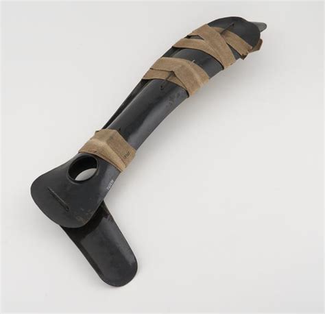 Pair Of Steel Leg Splints British C 1860 Science Museum Group Collection