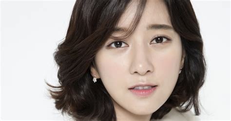 [인터뷰 ] 꽃길만 걸어요 최윤소 제 꽃길은 이제 시작