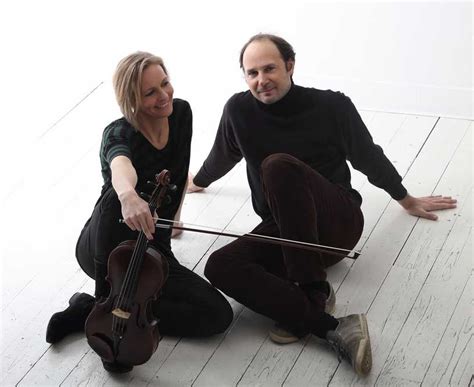 Musica Emozionante Con La Voce Di Danusha Waskiewicz E Il Pianoforte Di