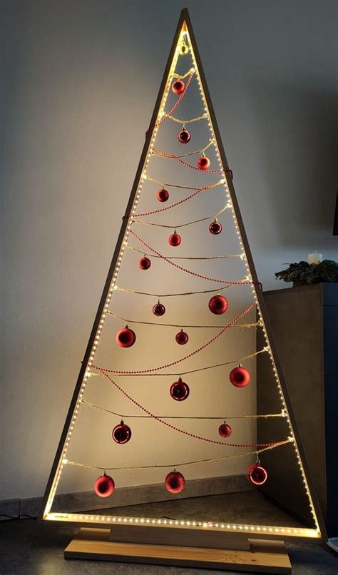 40 Unusual And Creative Frame Christmas Trees Digsdigs