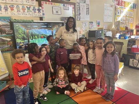 Pennington School Principal Reads To Pre K For Read Across America Week