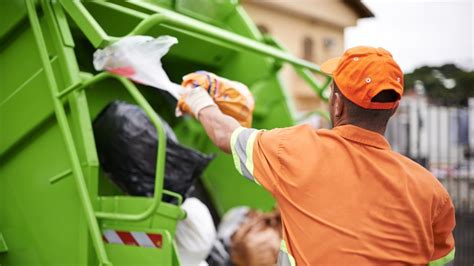 Cuánto gana un recolector de basura en Estados Unidos El sueldo promedio