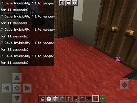 does anyone know a command to stop commands showing in chat r