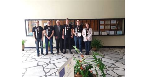 Български ученици със златни медали от конкурс на НАСА