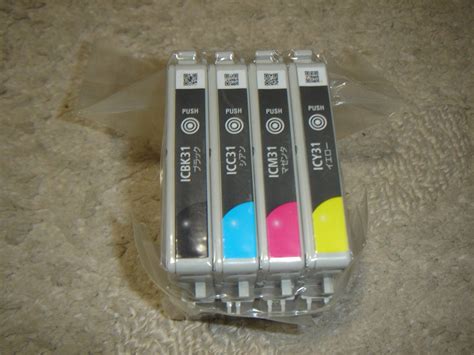 Yahoo オークション 新品未使用 EPSON 純正インク ICBK31 ICM31 ICY3