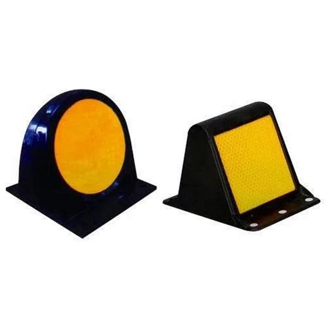Road Median Marker At Rs 160 Piece Road Marker In New Delhi Id 22205398748