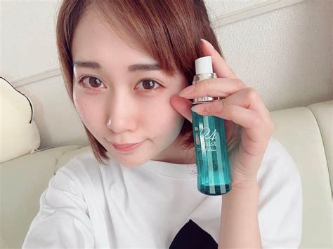釘町みやびさんのインスタグラム写真 釘町みやびinstagram「👀 初めてミストタイプのまつげ化粧水 めっちゃ使いやすい〜♡ 水の