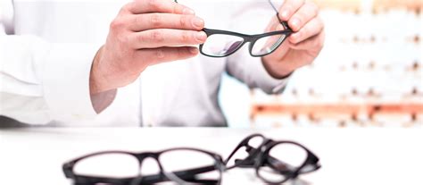 Occhiali Lenti Oftalmiiche E Soluzioni Ottiche Ottica De Giglio Bari
