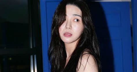 Kwon Minas Agency Confirms She Is Being Treated At The Hospital And