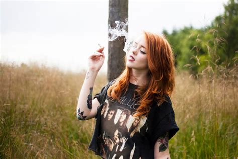 Lass Suicide Wallpapers Images Photos Pictures Backgrounds