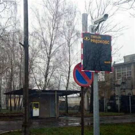 Radarowy wyświetlacz prędkości MP DWR z systemem rejestracji D Systemy Informacyjne