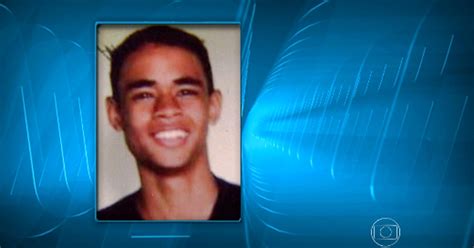 G Meu Filho Foi Uma V Tima Diz M E De Jovem Morto Ap S Queda Em