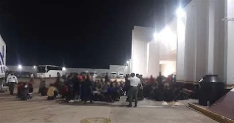 Cancillería confirma hondureños entre los migrantes rescatados de un tráiler abandonado en