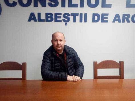 de ani de la data primului act de atestare documentară a comunei Albeștii de Argeș