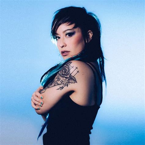 Zahna 8 álbumes de la discografía en LETRAS