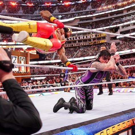 Rey Mysterio Vs Dominik Mysterio Wrestlemania Night 1 April 1 2023 Wwe Photo 44878367