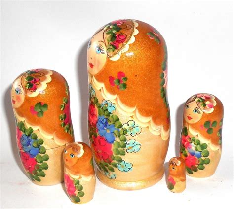 Klara Small In Golden Outfit Babushka Matryoshka Nesting Doll Babooshki