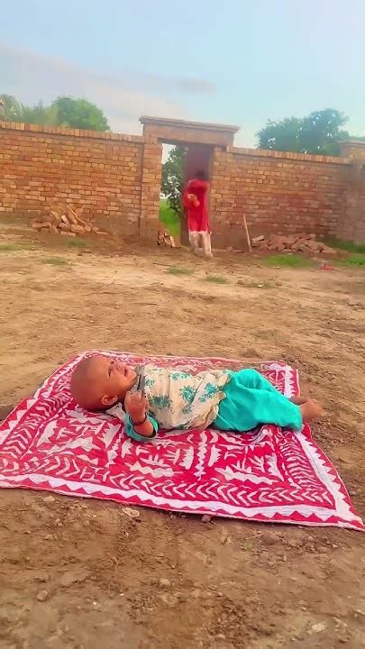 بنت تسرق الحليب لاجل اخوها 😭 Youtube