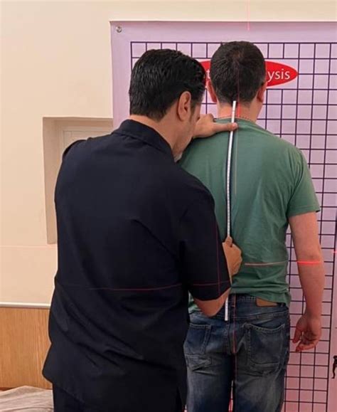 غربالگری ناهنجاری های اسکلتی عضلانی کلینیک فیزیوتراپی علیرضا شهاب