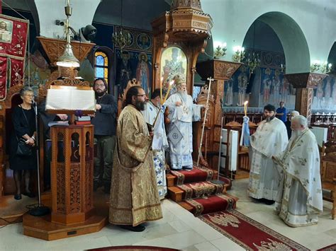 Η εορτή της Υψώσεως του Τιμίου Σταυρού στην Ι Μ Παραμυθίας Thespro Gr Ηγουμενίτσα Θεσπρωτία